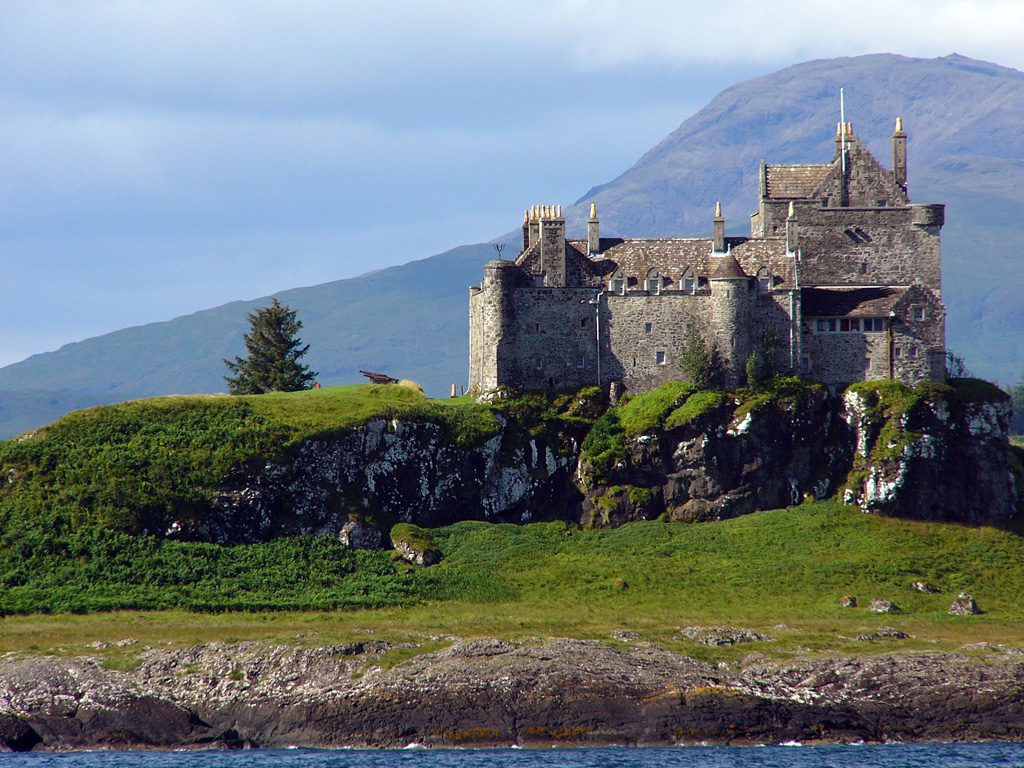 Duart-Castle – IC Travel